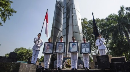 FOTO TRAGEDI MEI : Ini Dokumentasi 17 Tahun Tragedi 12 Mei 1998 - Espos.id
