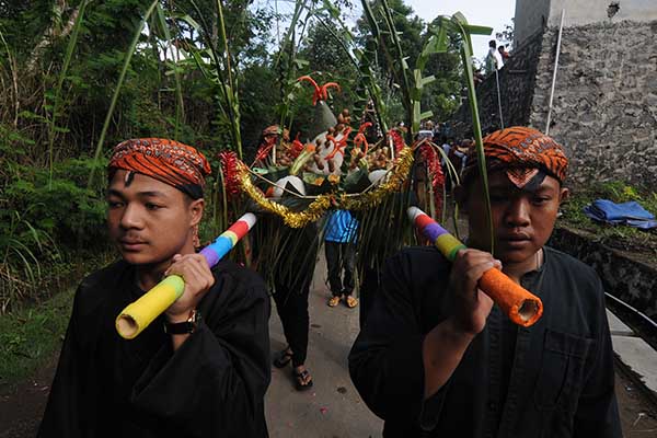 Tradisi Bersih Sendang Cabean Kunti Boyolali, Wujud Syukur Berkah Mata ...