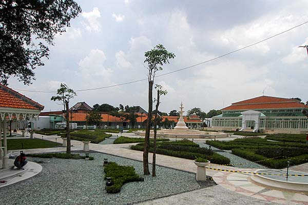 Potret Cantiknya Taman Pracima Pura Mangkunegaran jadi Wisata Baru di Solo - Espos.id
