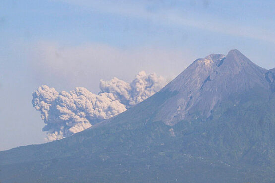 Letusan Gunung Merapi Dulu, Kini, dan Nanti... - Espos.id