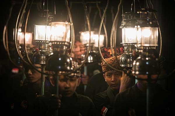 Potret Kemeriahan Kirab Malam Selikuran Keraton Solo Sambut Lailatul Qadar - Espos.id | Espos ...