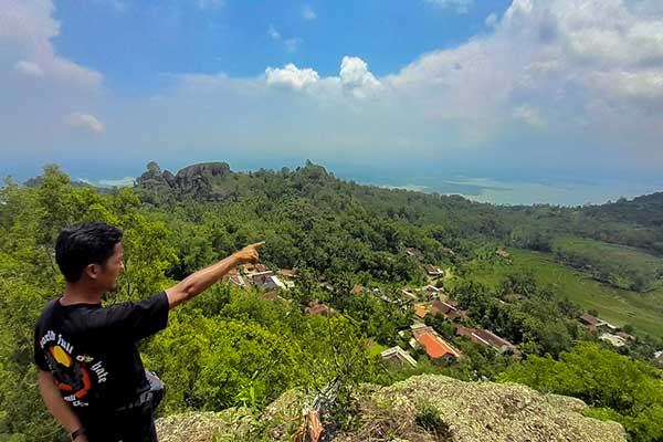 Potret Puncak Sokogunung, Suguhkan Keindahan Alam Wonogiri dari Ketinggian - Espos.id